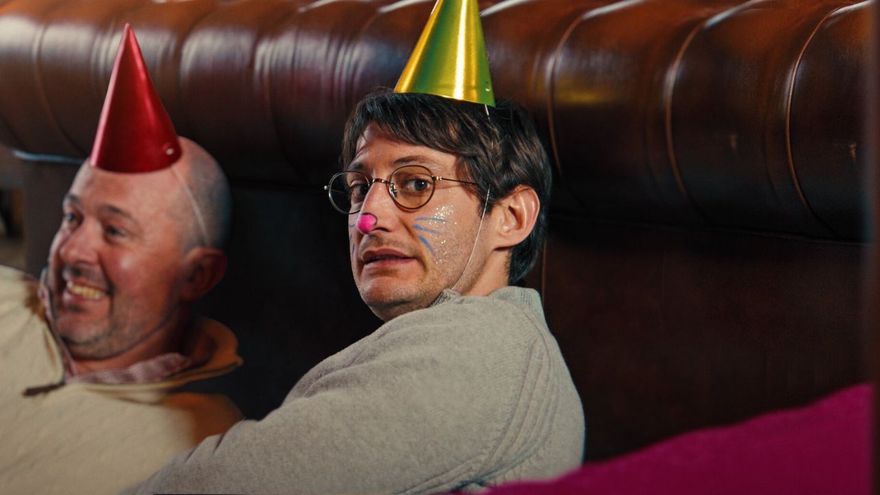 Tem só 7 episódios e está escondida na Netflix: Uma das séries mais ...